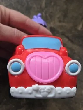 Fisher-Price | Toys | Little People Minnie Mouse Car With Umbrella ...